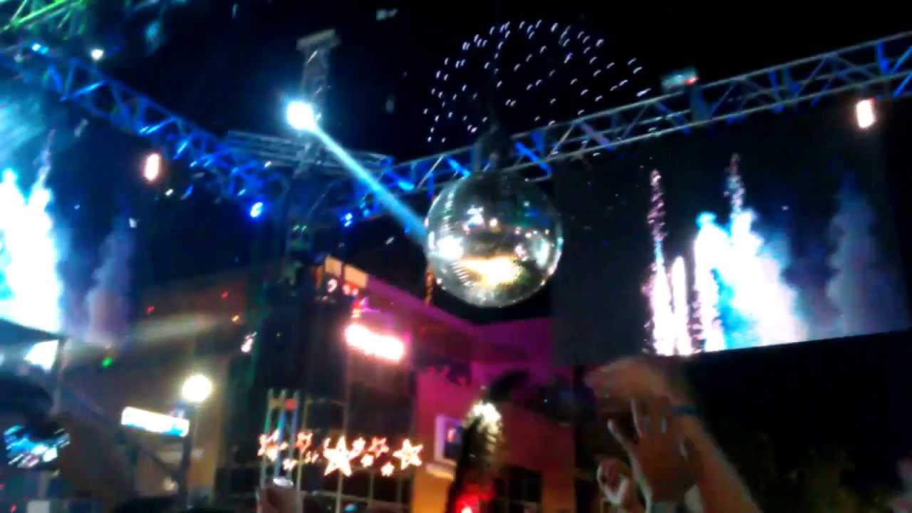NYE Block Party 2013 at Mill Avenue - YouTube