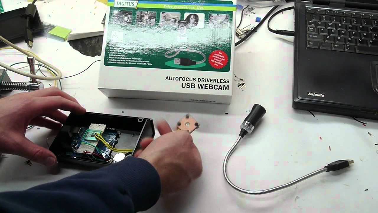 Experimenting with a liquid lens and driver IC - YouTube