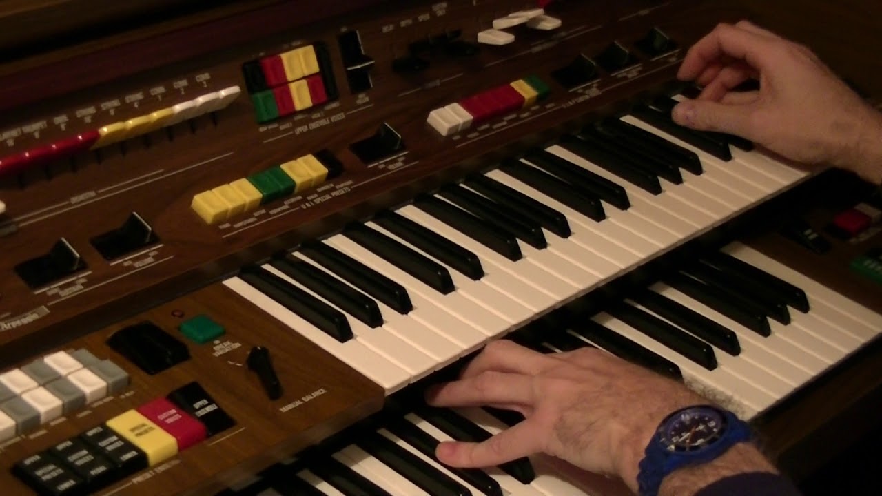 Earth Song on Yamaha Electone C-605 - played by Darren Jones - YouTube