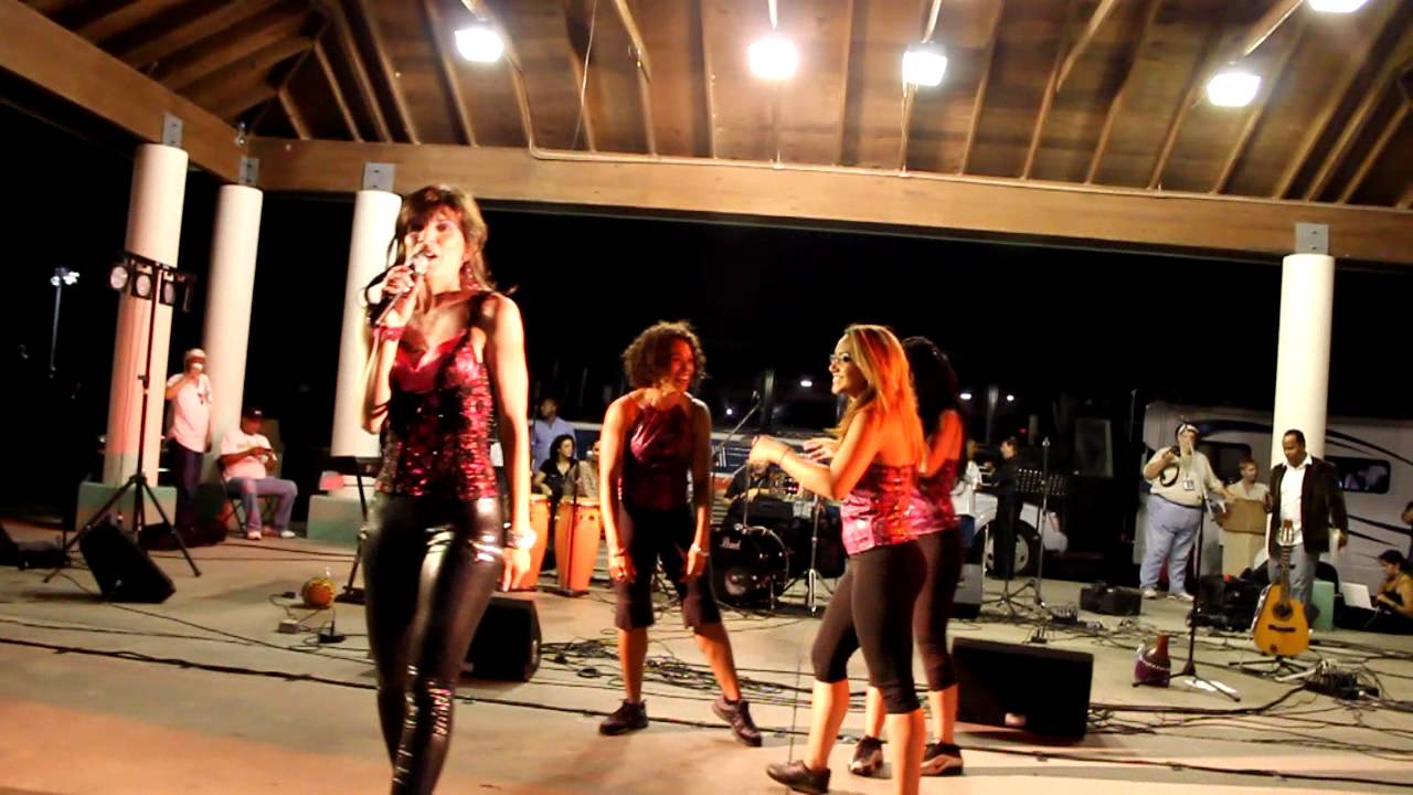 Ellie Lopez introduces herself at the VIVA! Lehigh Acres Latin Music ...