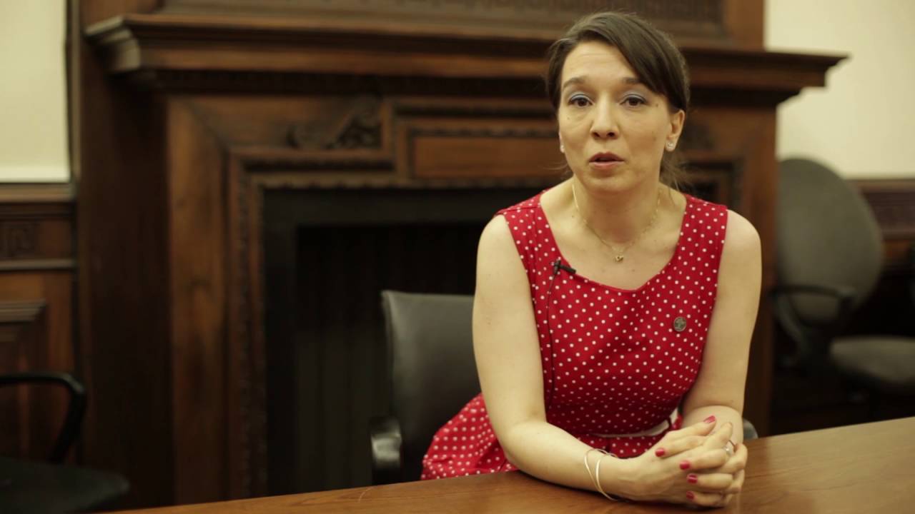 Dra. Ana Douglas Price - YouTube