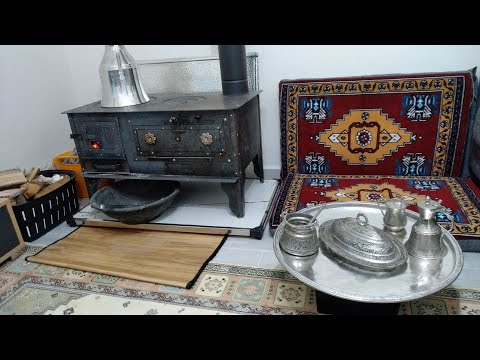 KÖY EVİMİZE ŞARK KÖŞESİ YAPTIK. (KUZİNE SOBA, SEDİR MİNDER, KALAYLANMIŞ BAKIR OBJELER)