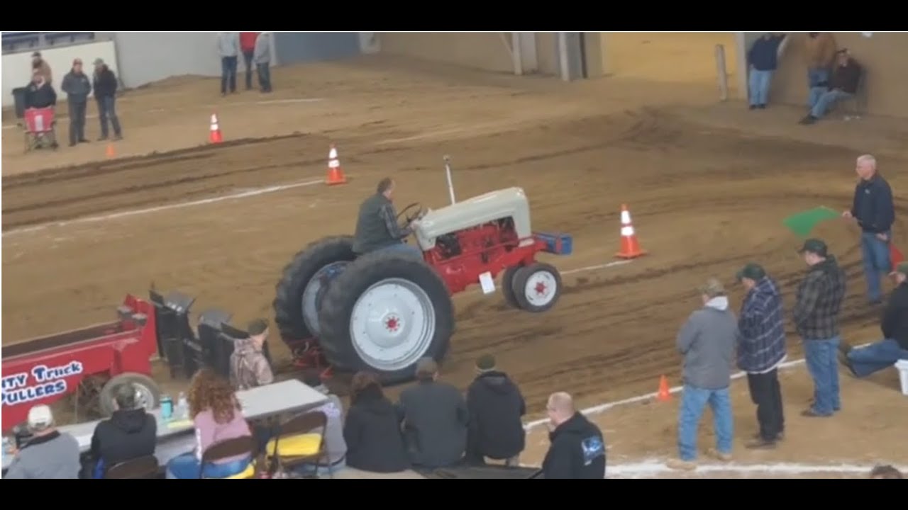 Mid Atlantic Antique Tractor Super Pull Harrisburg PA 2019 - YouTube