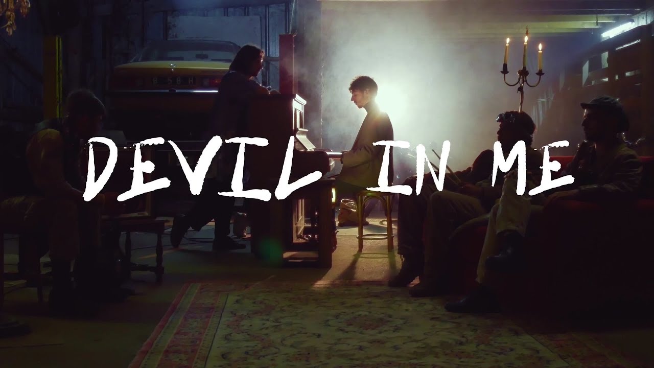 Pepper Beef - Devil In Me [CLIP OFFICIEL] - YouTube