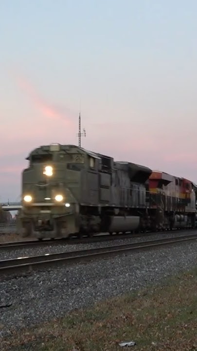 Colorful Lashup On I165 By Berea Junction OH - YouTube