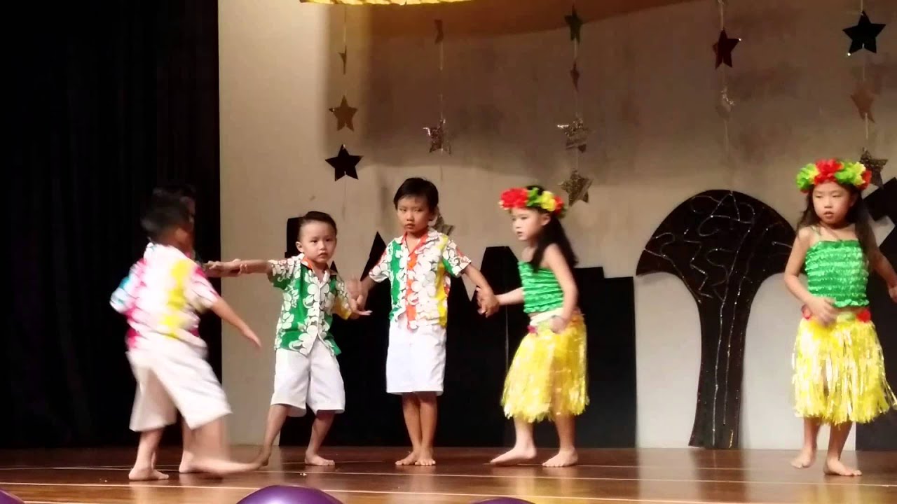 Waka Waka ~ Dance by Star Learners K1 students - YouTube