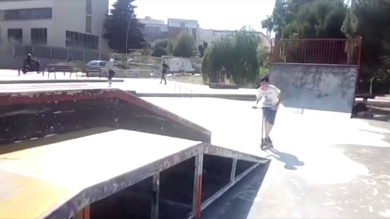 Robin Descamps | summer 2015 - YouTube