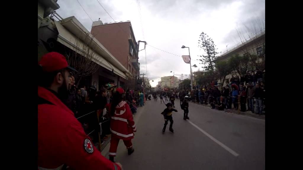 Ρεθεμνιώτικο Καρναβάλι 2015 Οκα Πρέβελη Πατίνια - YouTube