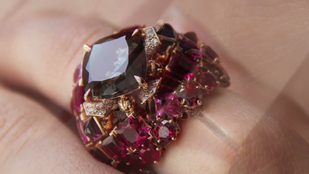 What Is Garnet Difference Between Garnet And Ruby Snapthesis YouTube What Is Garnet Difference Between Garnet And Ruby Snapthesis YouTube
