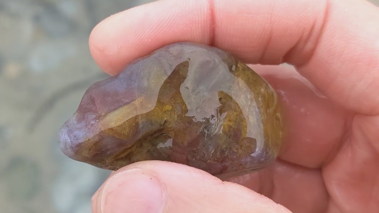 Agate Hunting on the California Coast 3 - YouTube