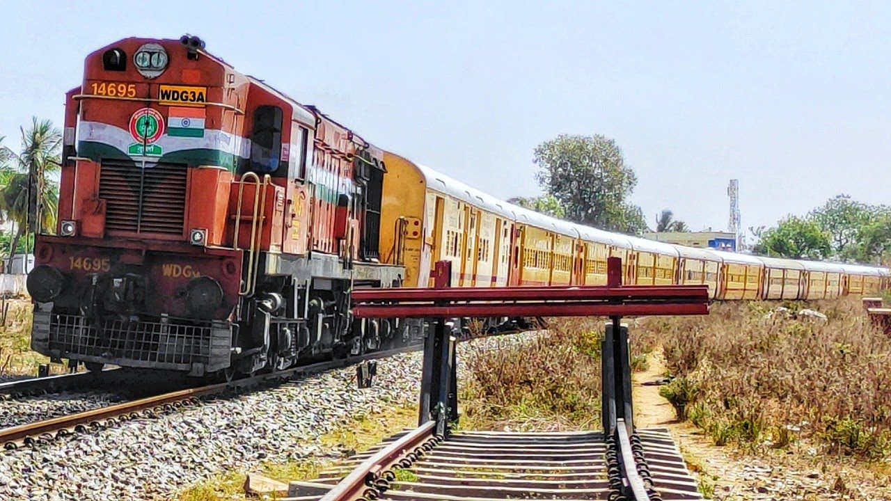 TUNGABHADRA Express Gets Back On Tracks With Classy Utkrisht Coaches ...