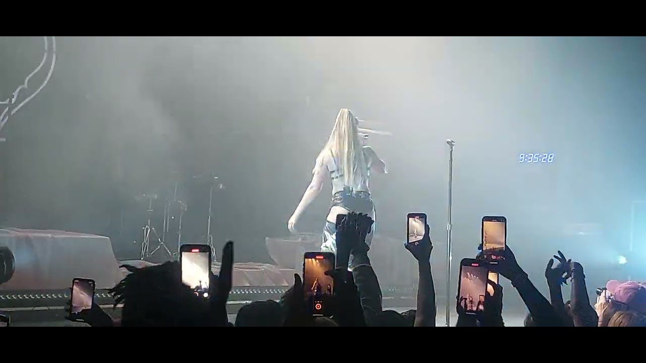 Tove Lo - Talking Body (Live @ The Fillmore - Silver Spring, MD 6/14 ...