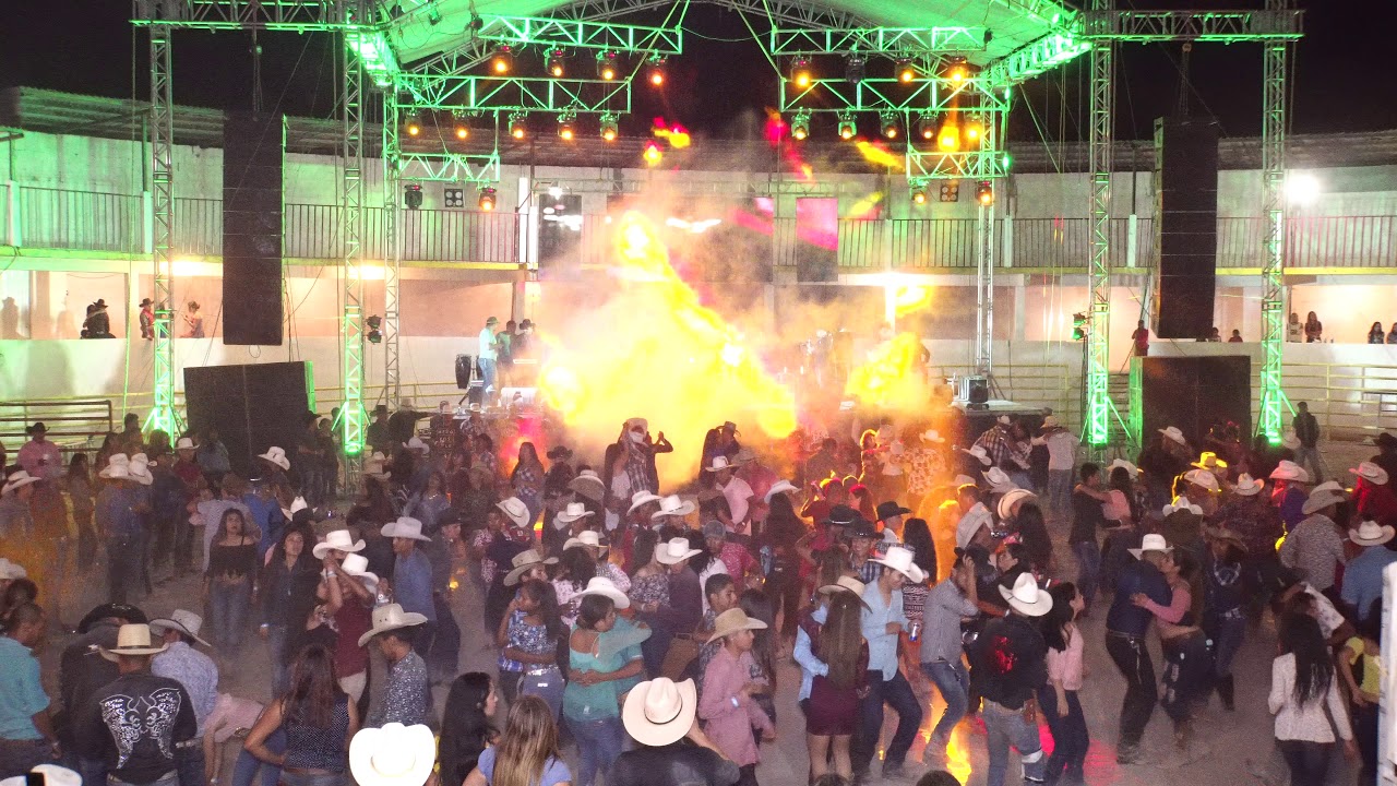 LOS TAUROS DEL NORTE. FAR WEST RODEO S. ISIDRO DE FDZ, DR. ARROYO, N.L ...