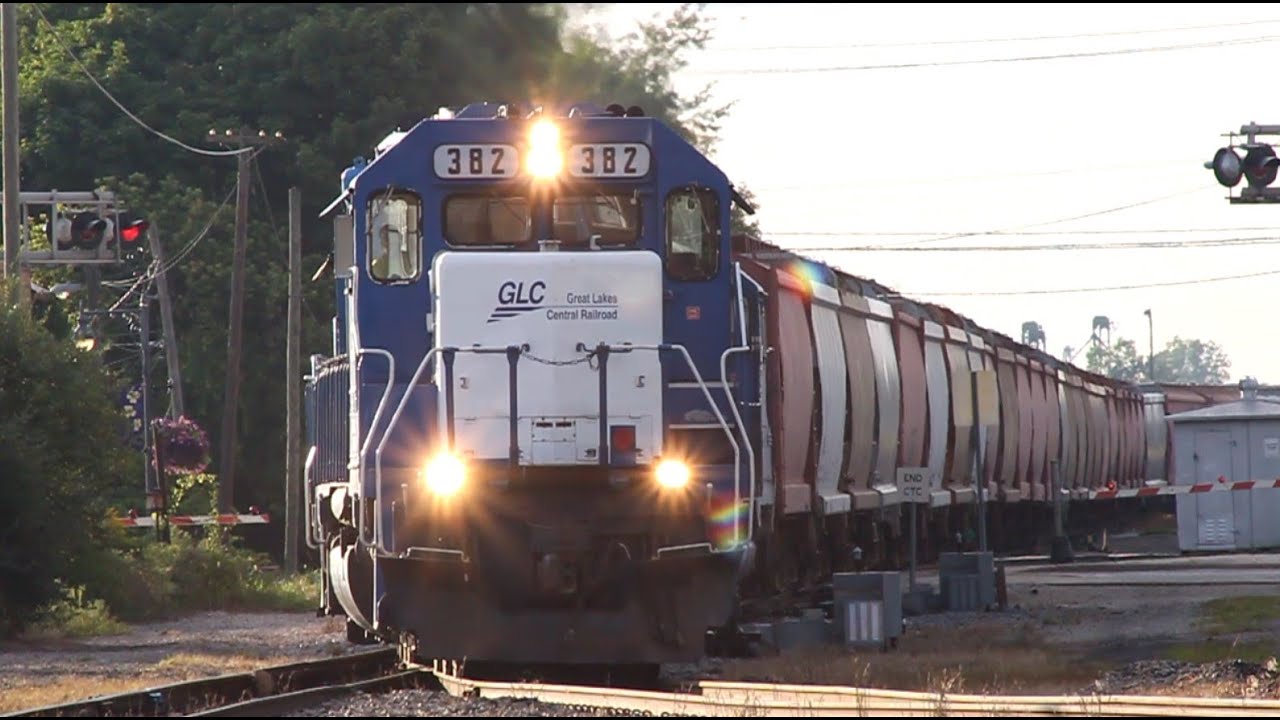 GLC train working the yard - YouTube