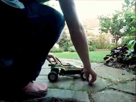 Raspberry pi rc car - YouTube
