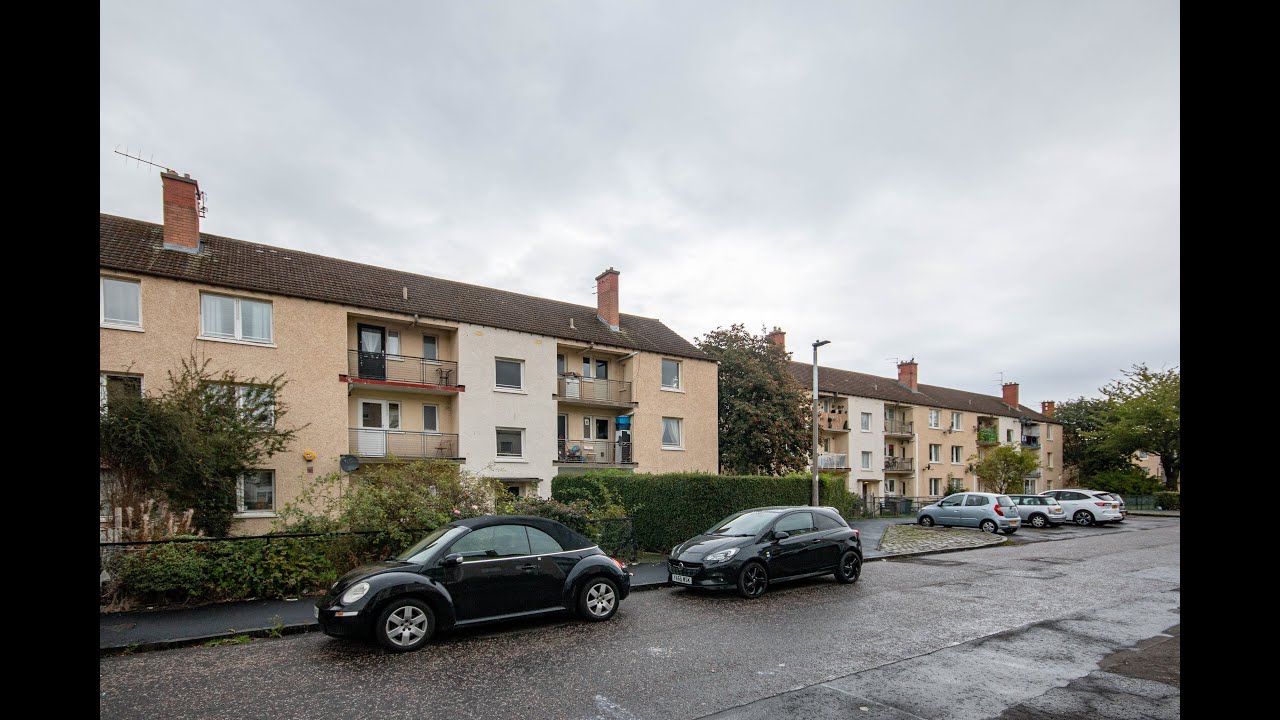 2889L - Niddrie Mill Crescent, Edinburgh - YouTube