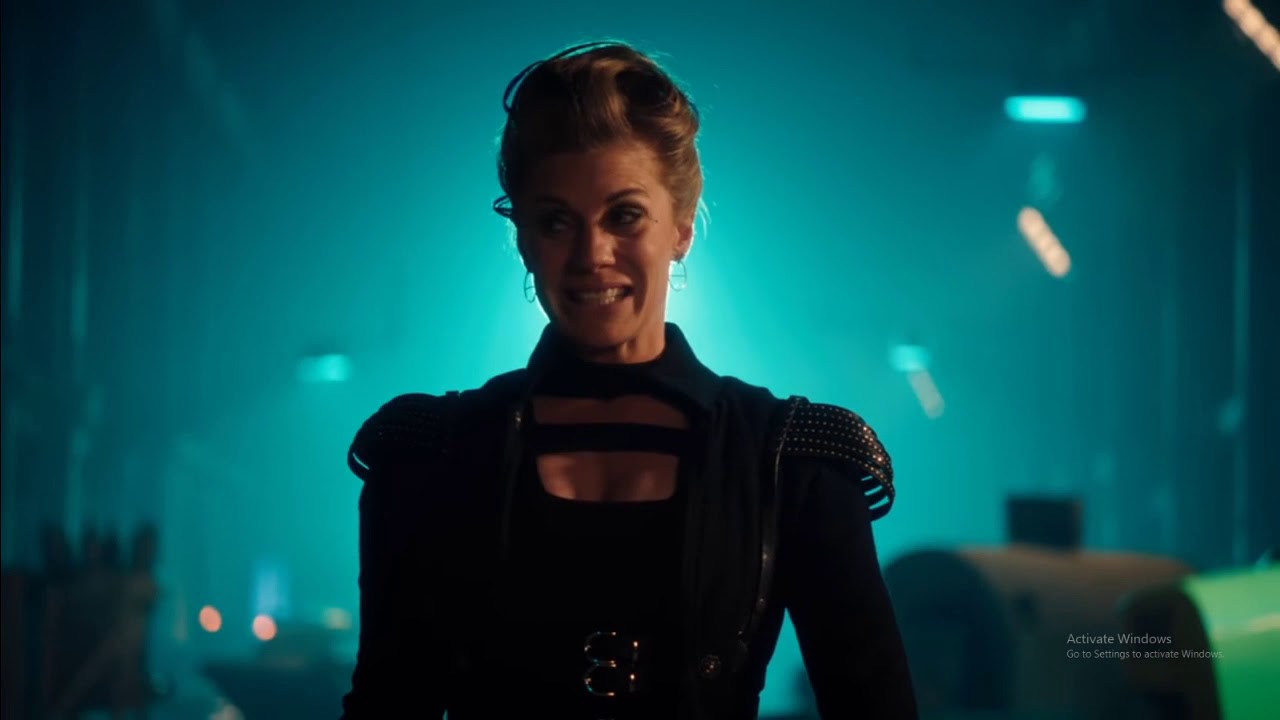 Amunet helps team Flash | 4x22 | Flash - YouTube