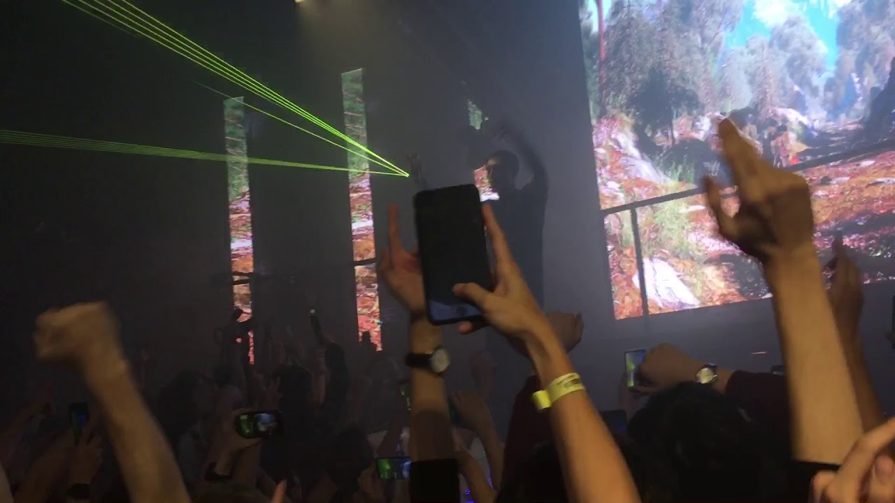 Headhunterz | Destiny | Zouk Singapore - YouTube