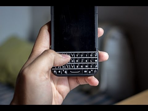 Typo Keyboard Case for iPhone 5 - Review - YouTube