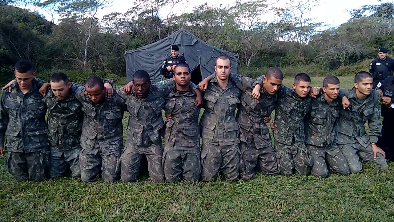 CHOQUE ELÉTRICO COM TASER - EXÉRCITO e GATE - PMMG - YouTube