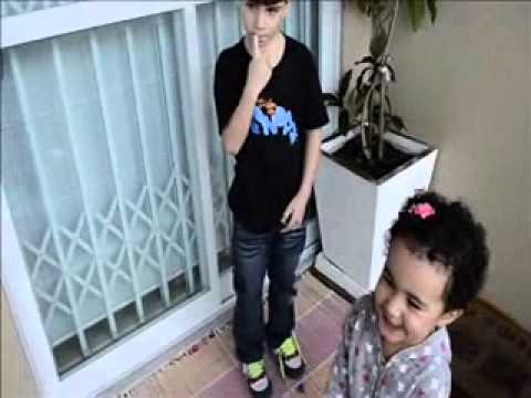 Larissa da Rocha Peker - 2º ano - YouTube