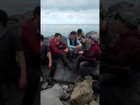 CaİlLoU Bilirmisin sen biber gazını [Mert Can Yağcı]