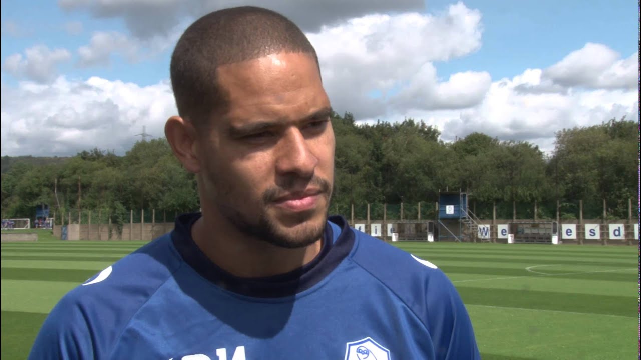 'The best squad I've played with' | Giles Coke on team spirit - YouTube