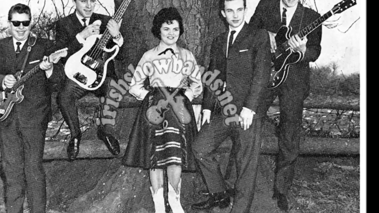 Mule Skinner Blues - The Fendermen - YouTube