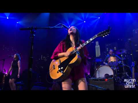 Austin City Limits Web Exclusive: Thao & the Get Down Stay Down \