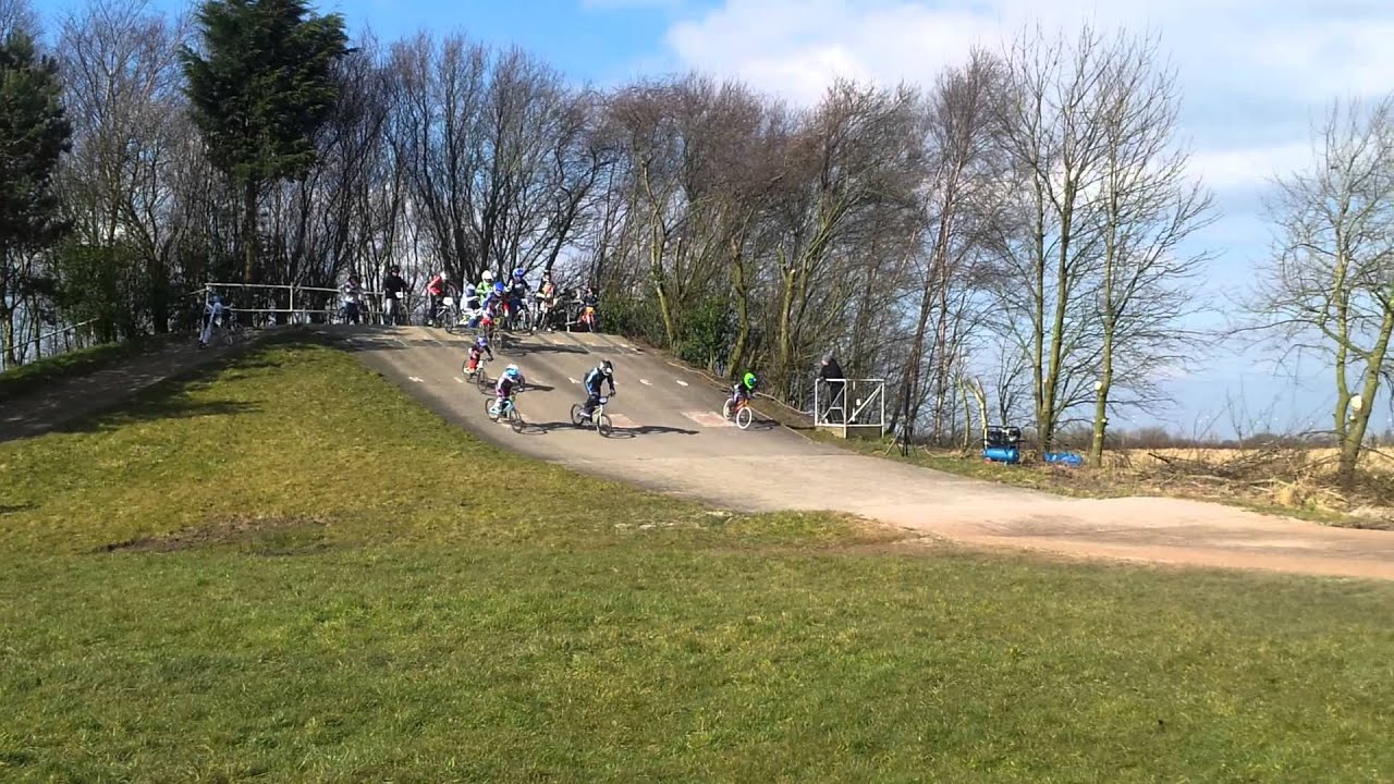Coppull BMX Gate Practice 3rd March 2013 - YouTube