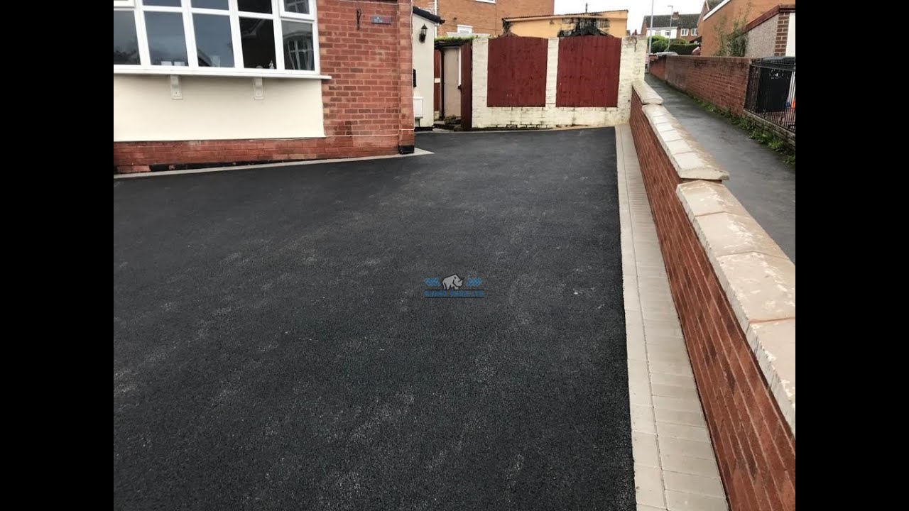 Tarmac Driveway with Natural Grey Apron and New Retaining Wall in Flint ...