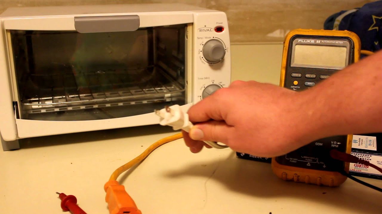 How to Use a Digital Meter or Voltmeter - YouTube