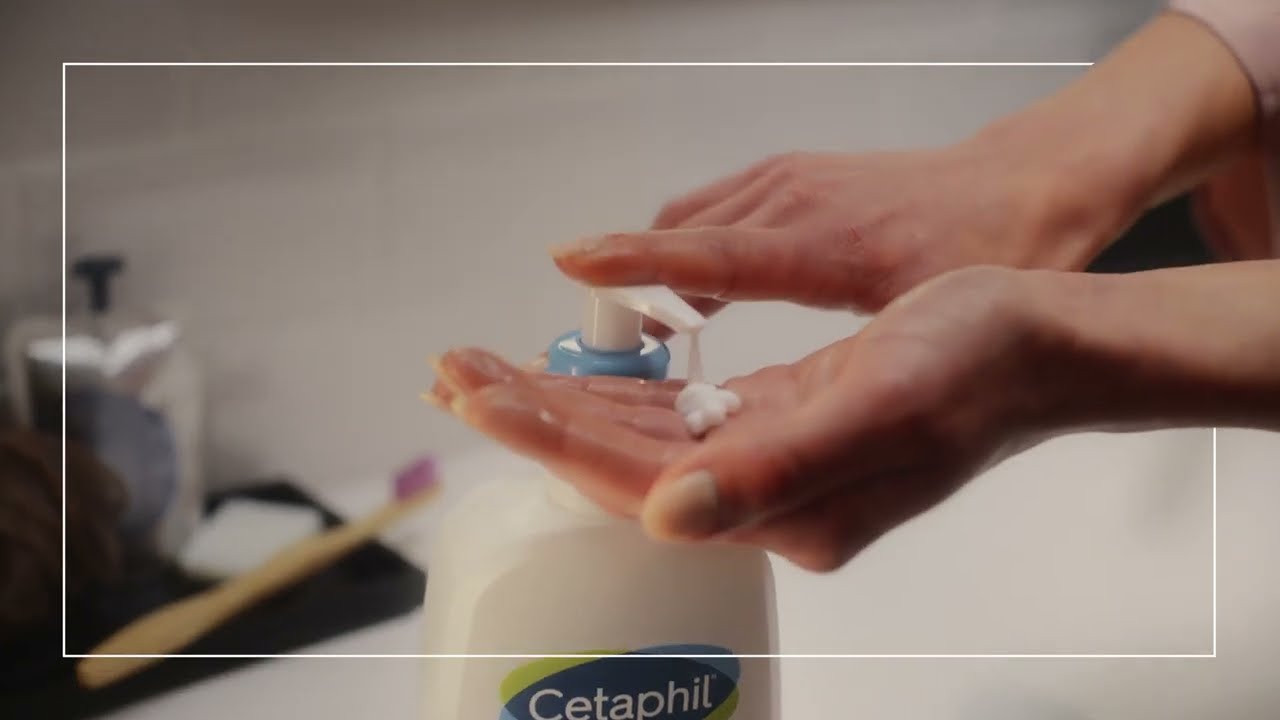 The hydrating foaming cream cleanser that's not like other cleansers ...