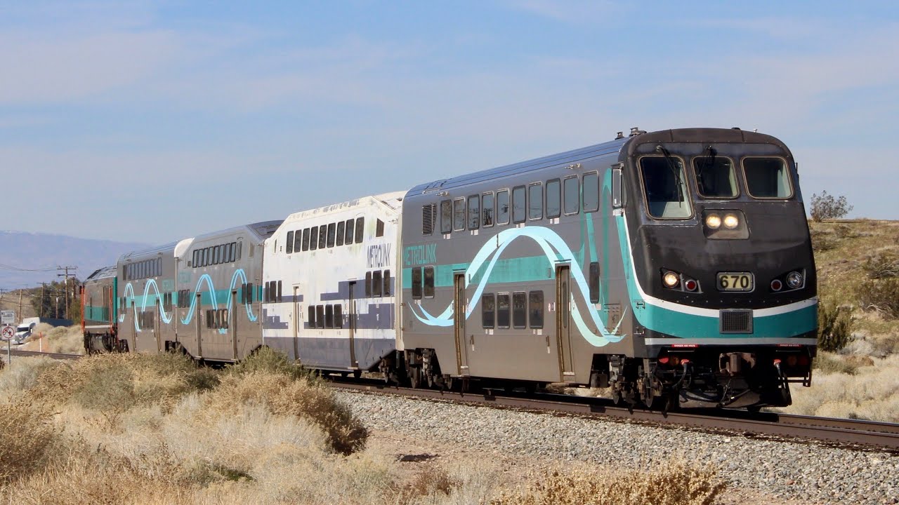 Metrolink Antelope Valley Line Action! ~ 2/13/24 - YouTube