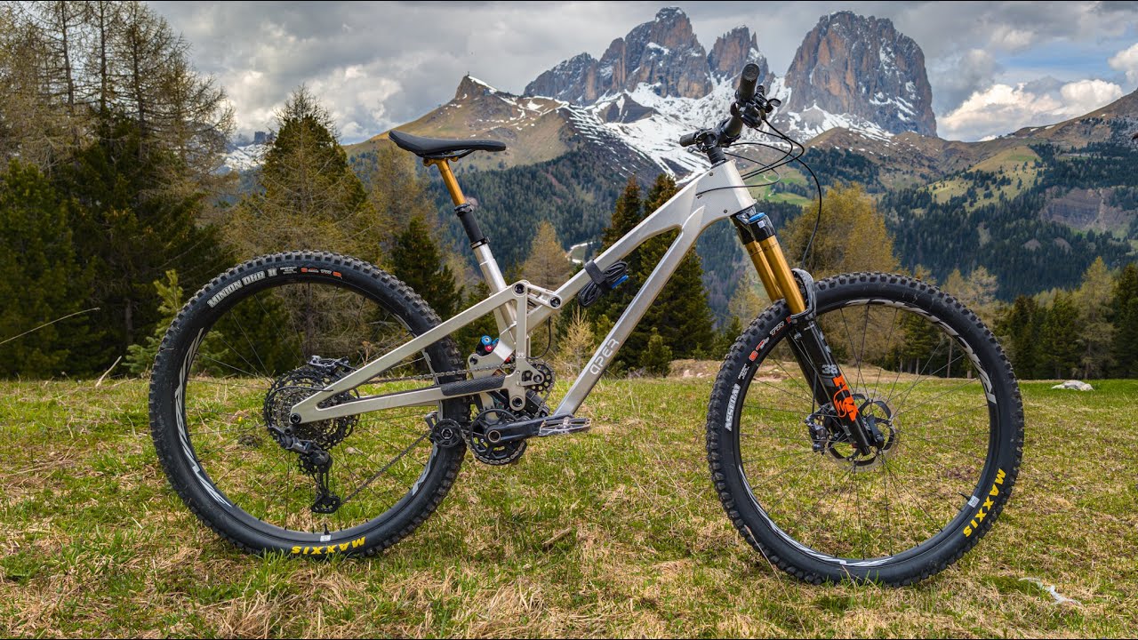 Aper KOMPace: dalla Grecia alle Dolomiti - YouTube