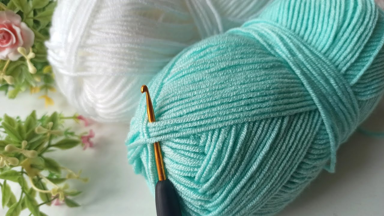 ONLY 2 ROWS! You can't imagine how beautiful and easy this crochet ...