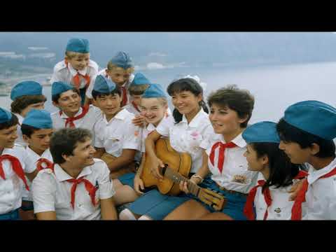 That's me and you - Soviet Pioneer Song