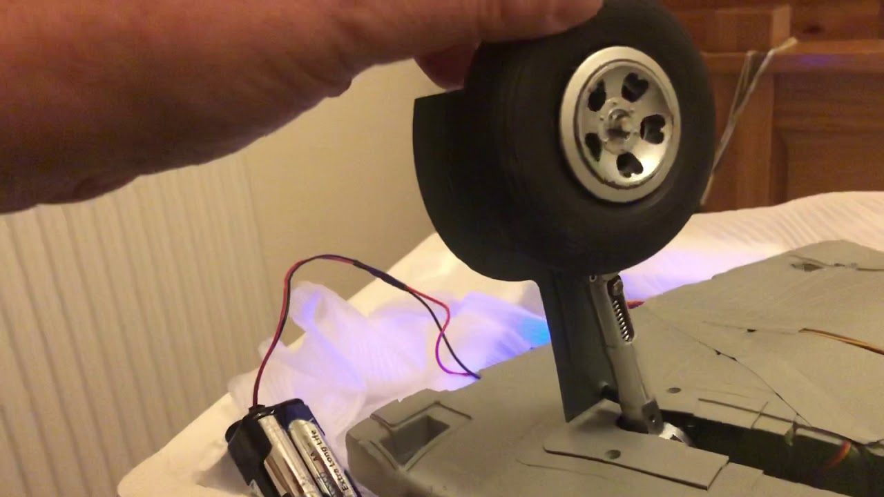 Avios Spitfire Gear Test - YouTube