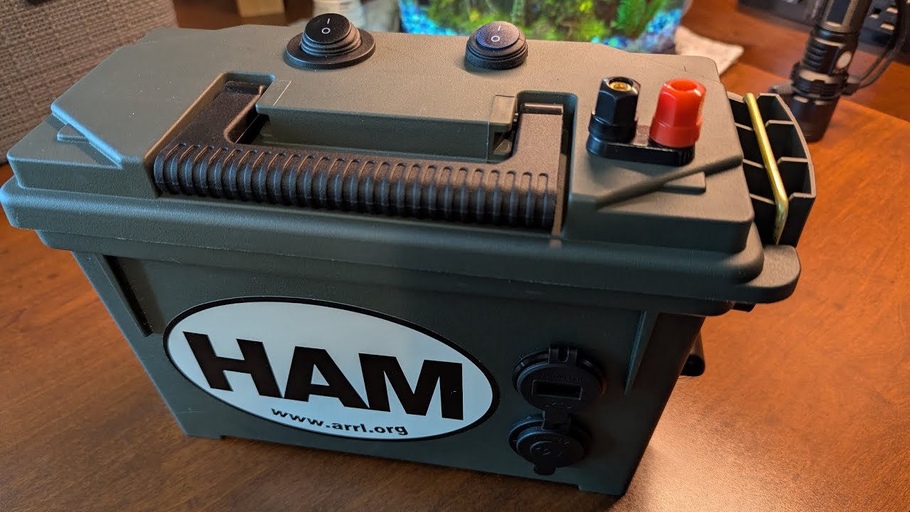 Ham Radio Battery Box with Solar Charge Controller - YouTube