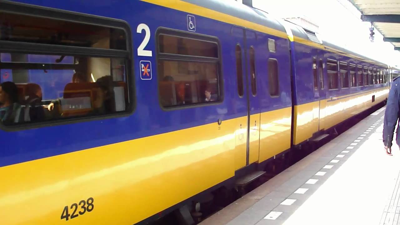 Treinen station Zutphen en Deventer - YouTube