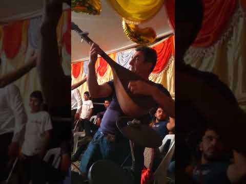 Servan imişli Qaragüvendikli kendi Sinanın toyu