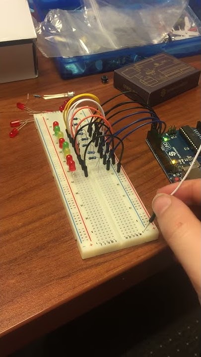 Arduino lesson 2 Flowing LED - YouTube