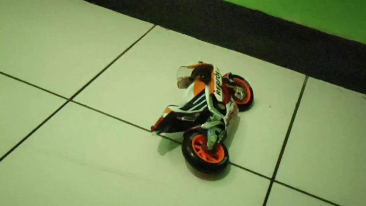 MotoGP Crash | Toys - YouTube
