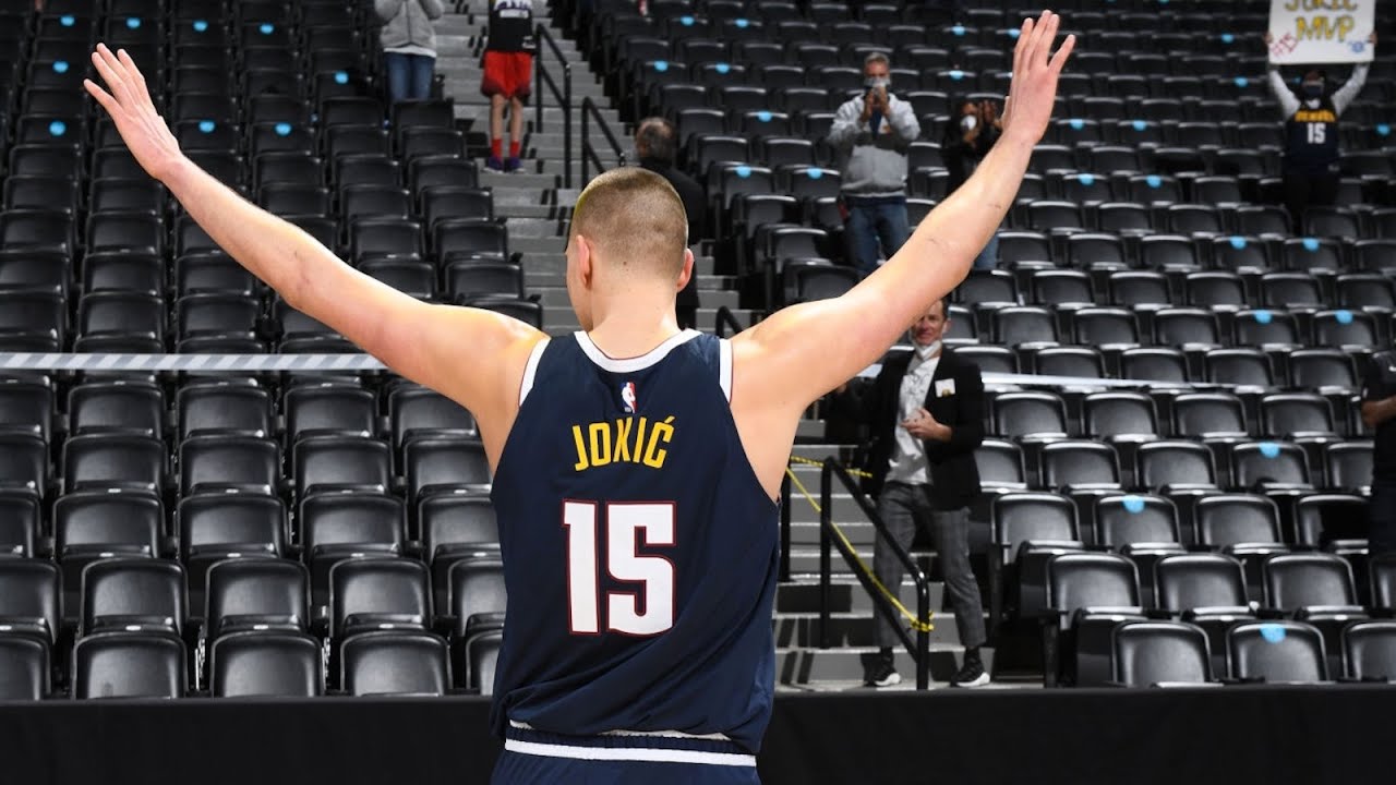 Nikola Jokic - Eyes in the back of his head (III) - YouTube