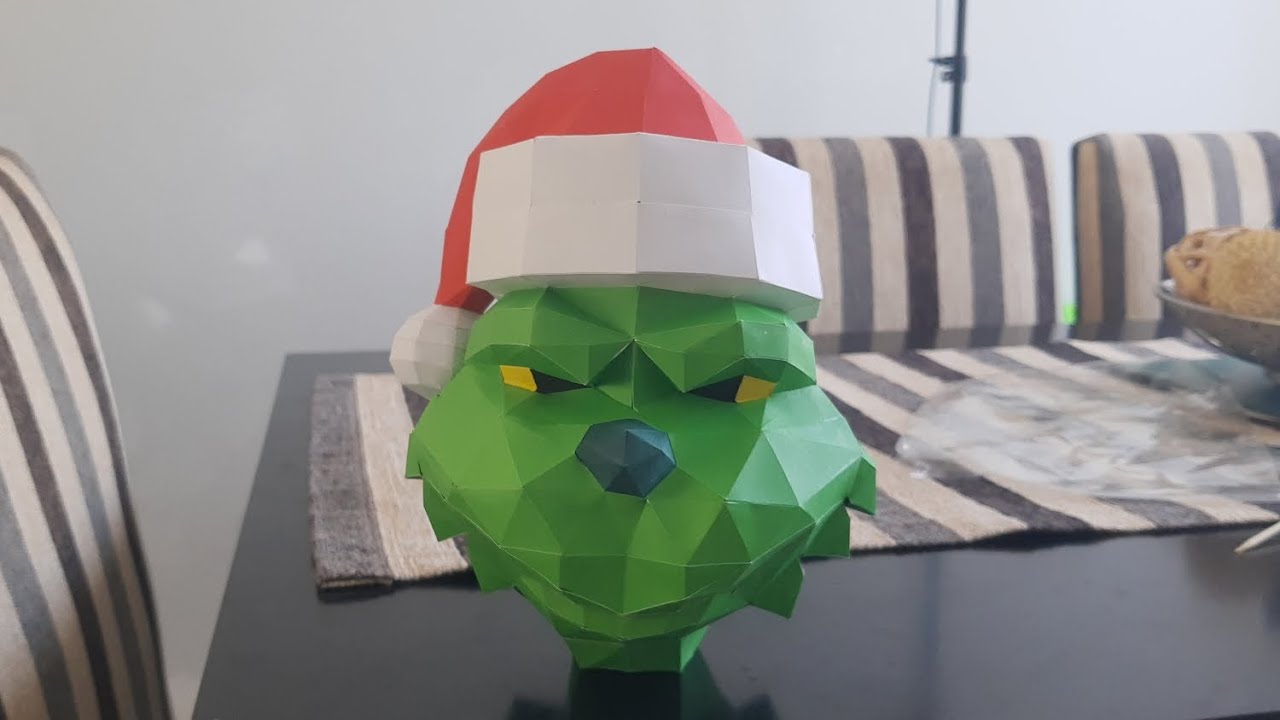 Grinch hecho de papel - YouTube