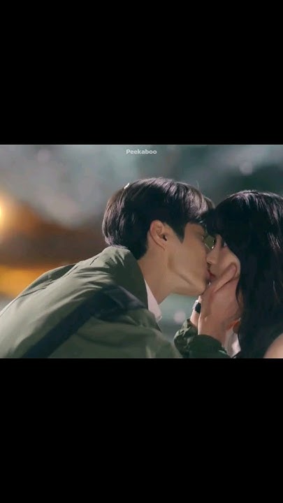 The couple we should protect at all costs | #lovelyrunner #springsnow 🌸 - YouTube