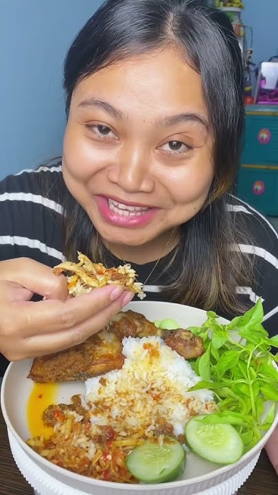 Ayam goreng bumbu madura #food #masakanrumah #masakanrumahan - YouTube