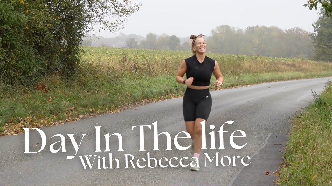 Day in the life with REBECCA MORE - YouTube