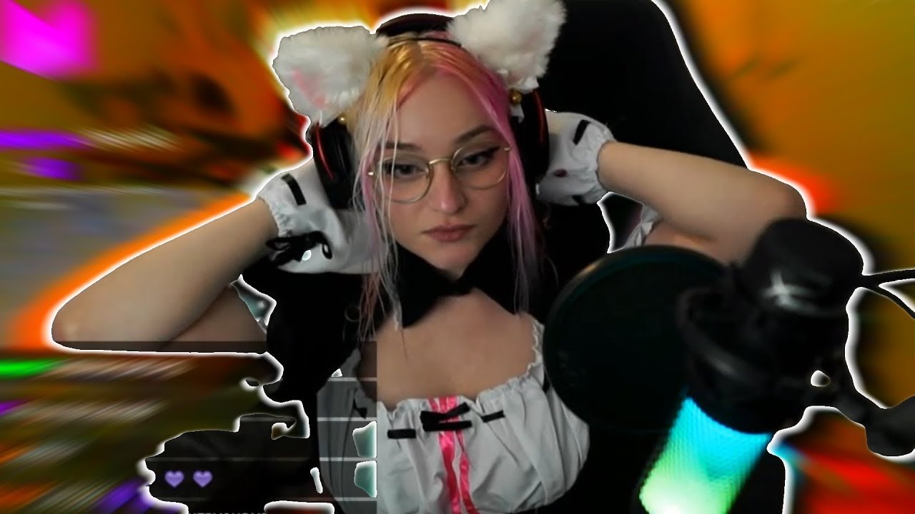 Niki Nihachu MAID OUTFIT - YouTube