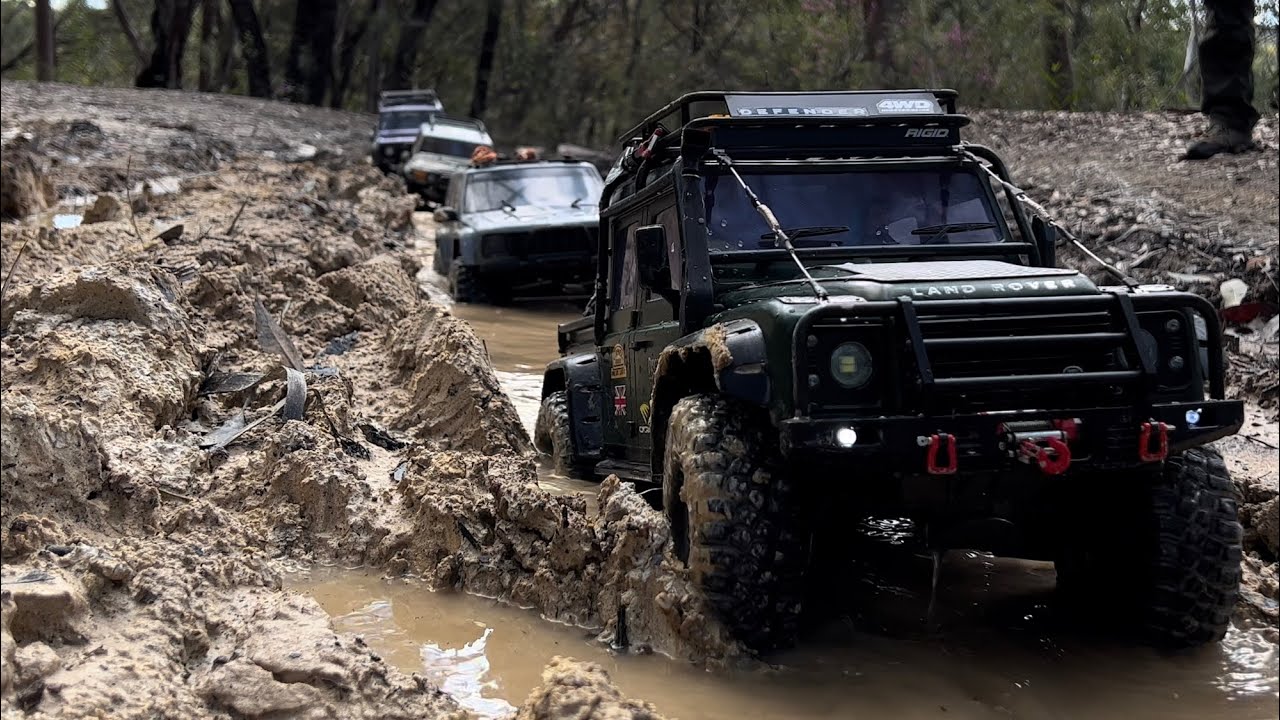 RC Crawlers 1:10 Scale | Mud Crawling - YouTube
